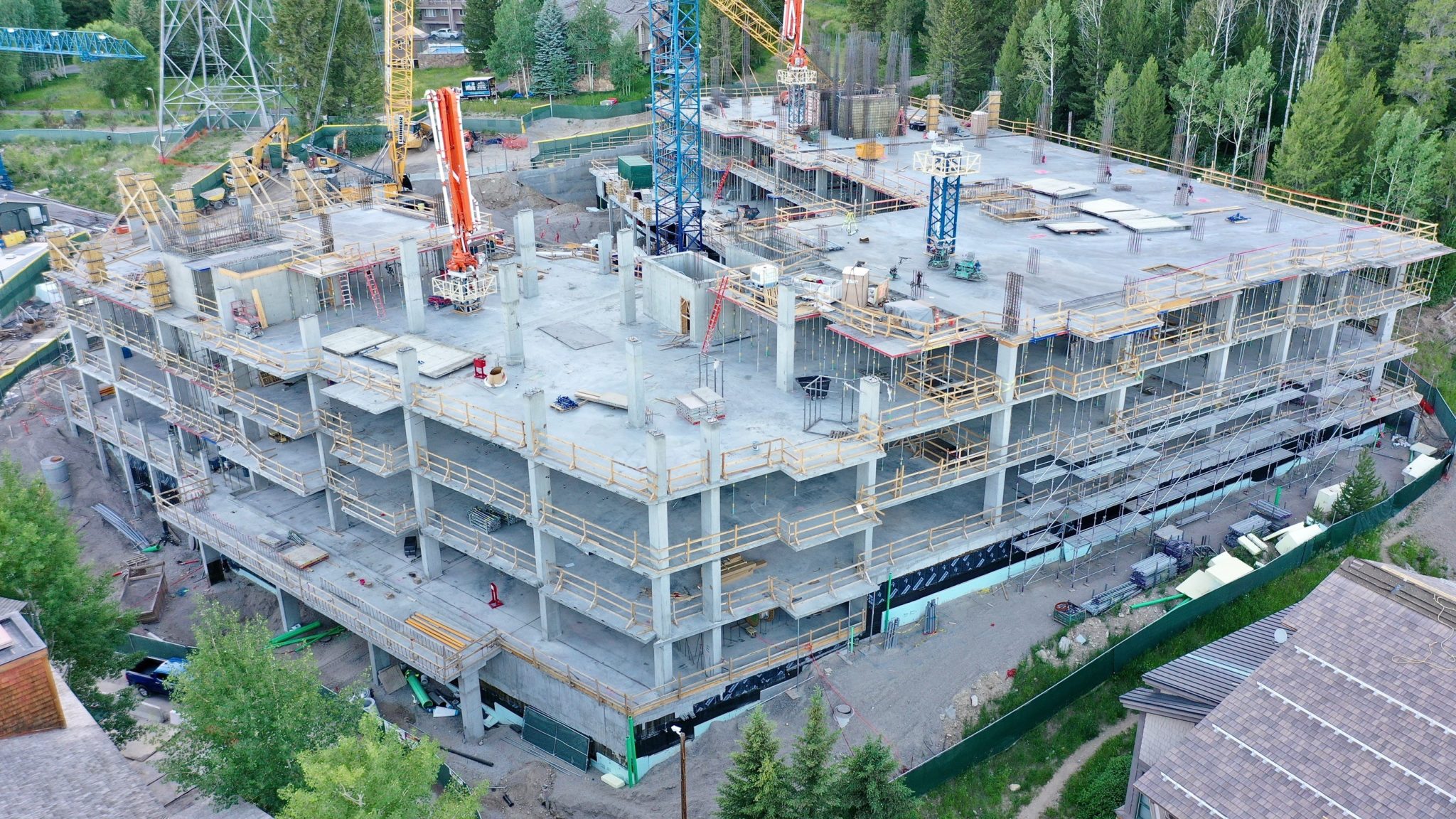 Teton Village H-1 (The Hoback Club) - Evans Construction